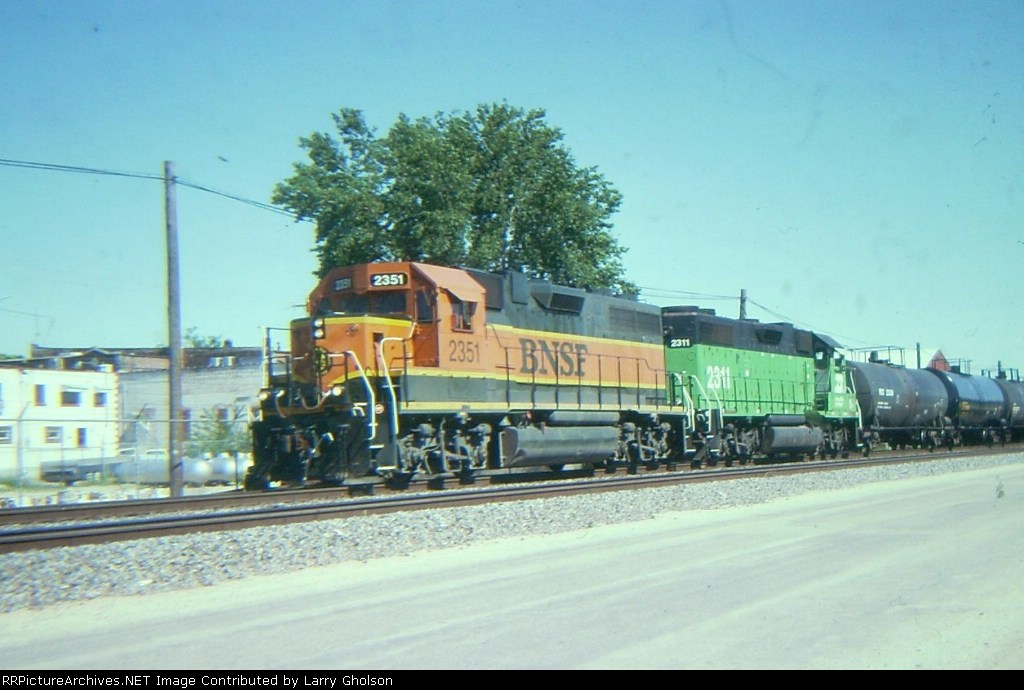 BNSF 2351